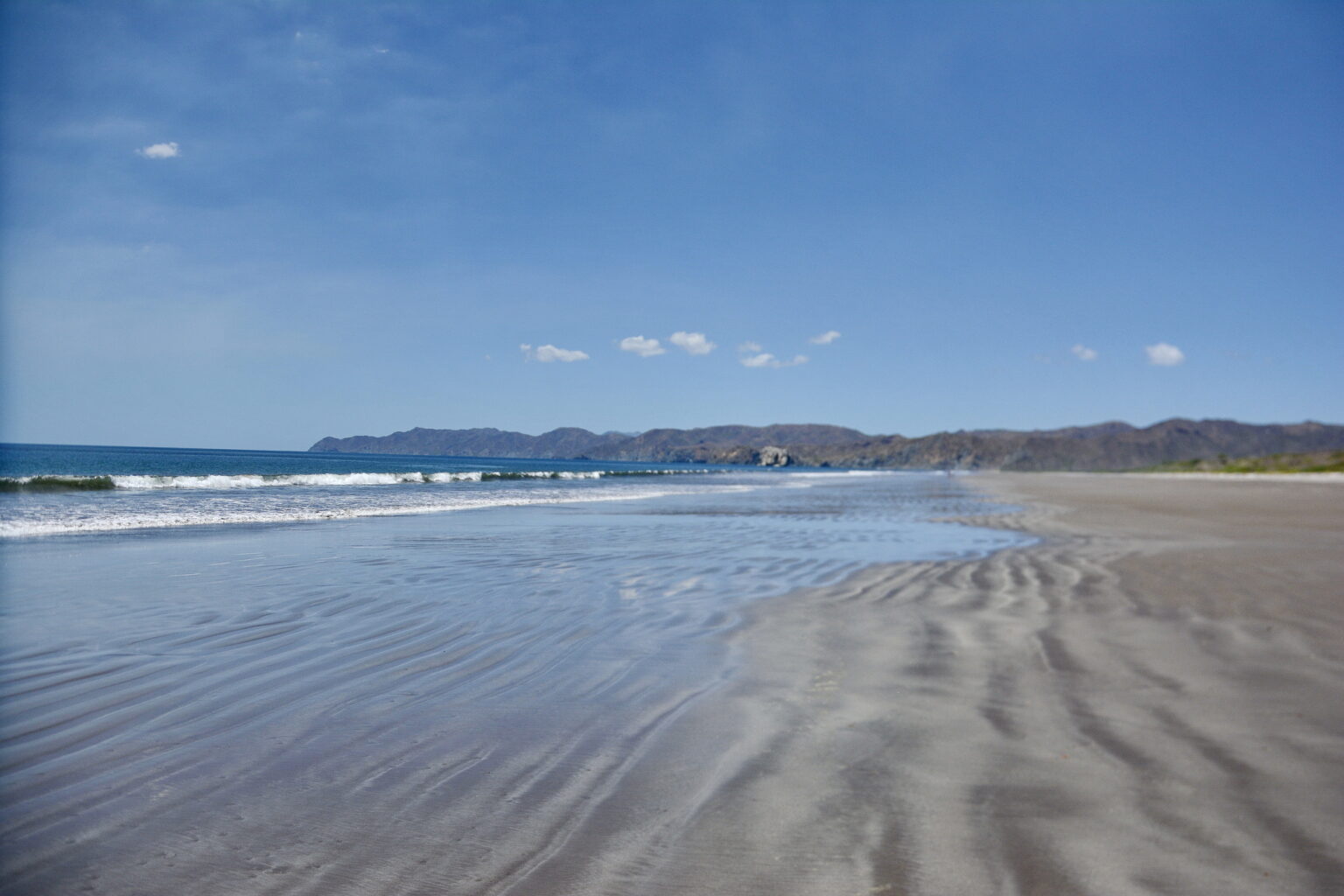 Playa Naranjo: Qué ver en el Corazón del Parque Nacional Santa Rosa